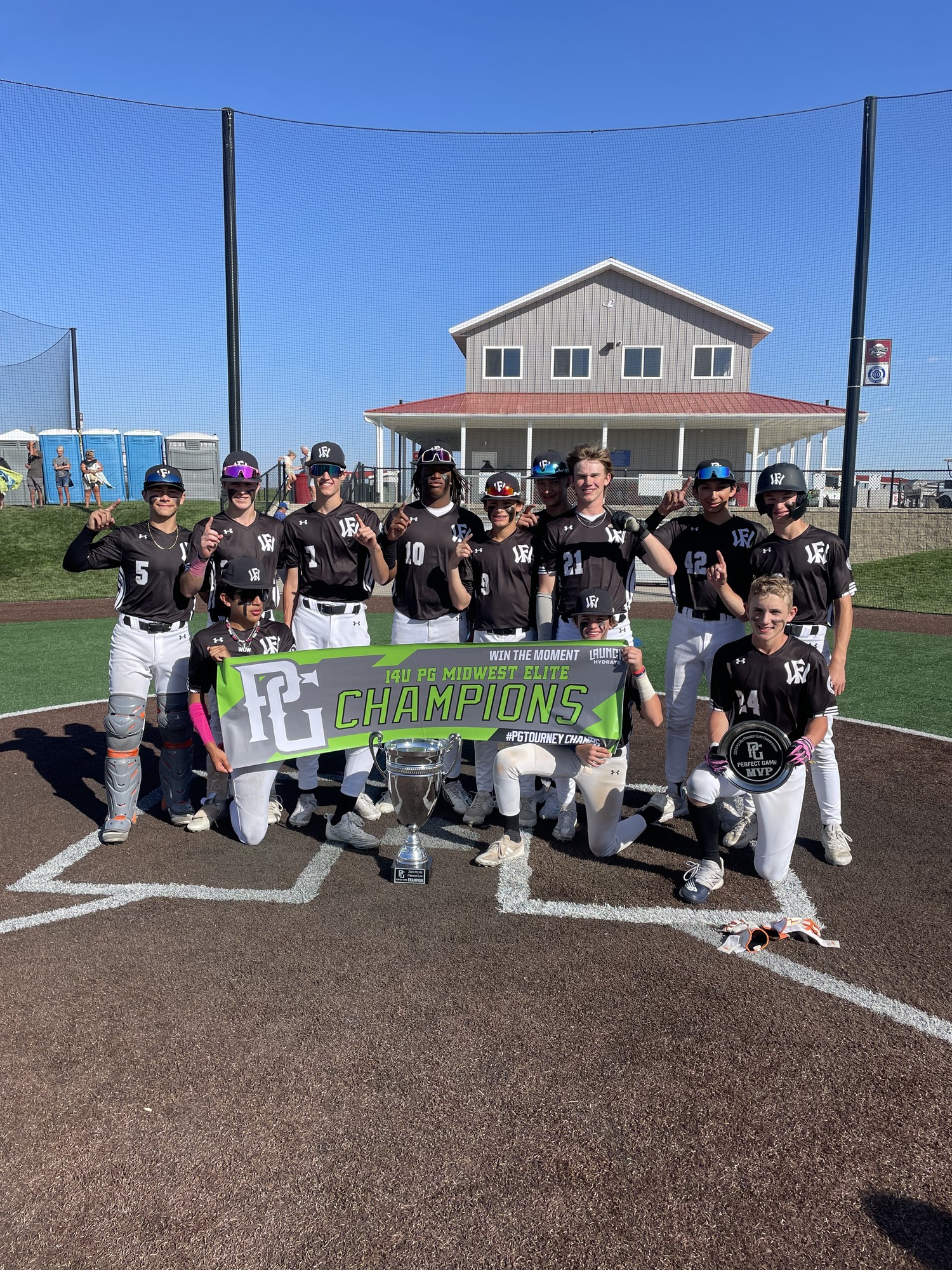 Wow Factor Stoppers | 2025-2026 Program Deposits